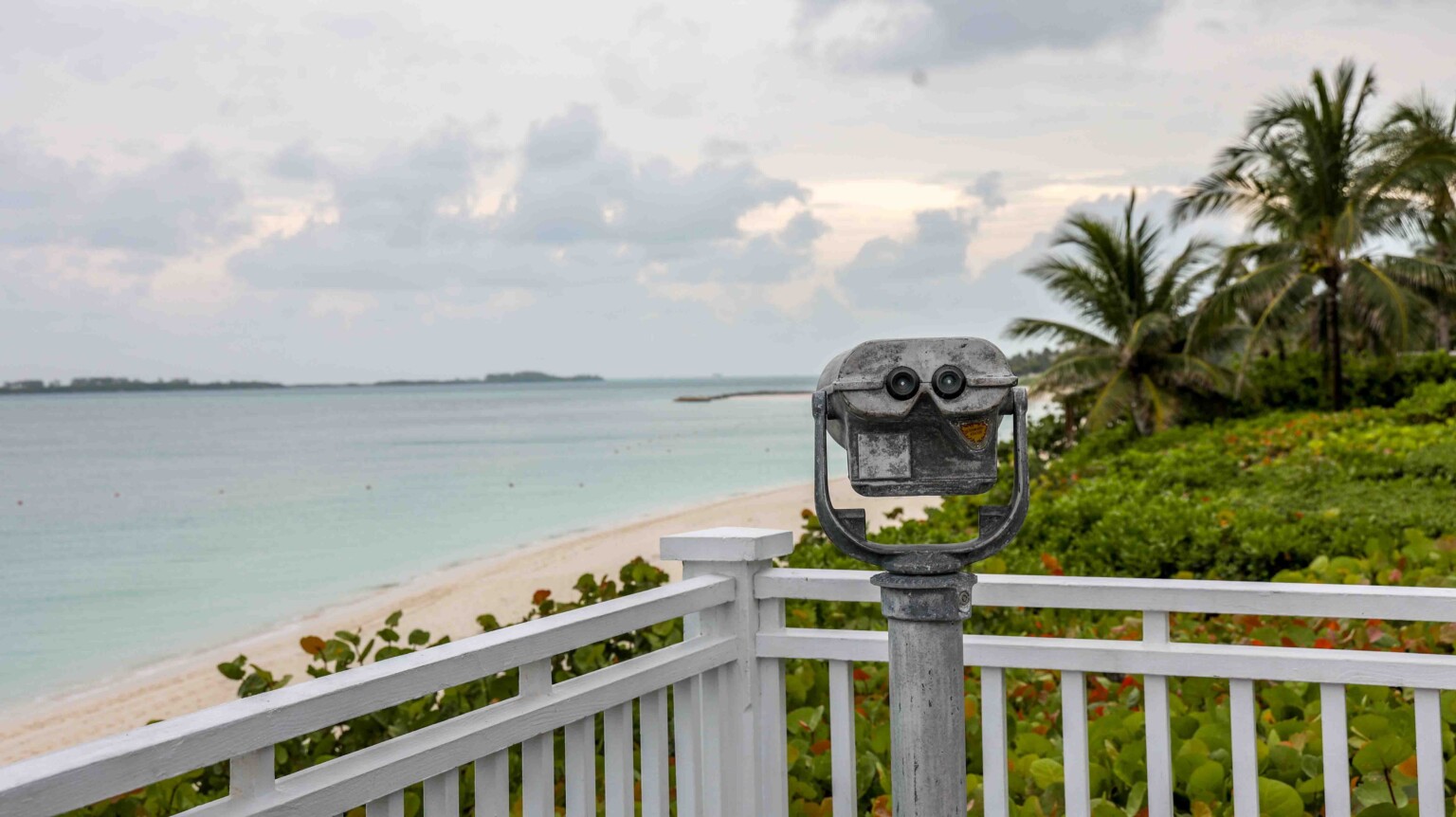 Photo Guide: The Ocean Club (Best Luxury Bahamas Resort)